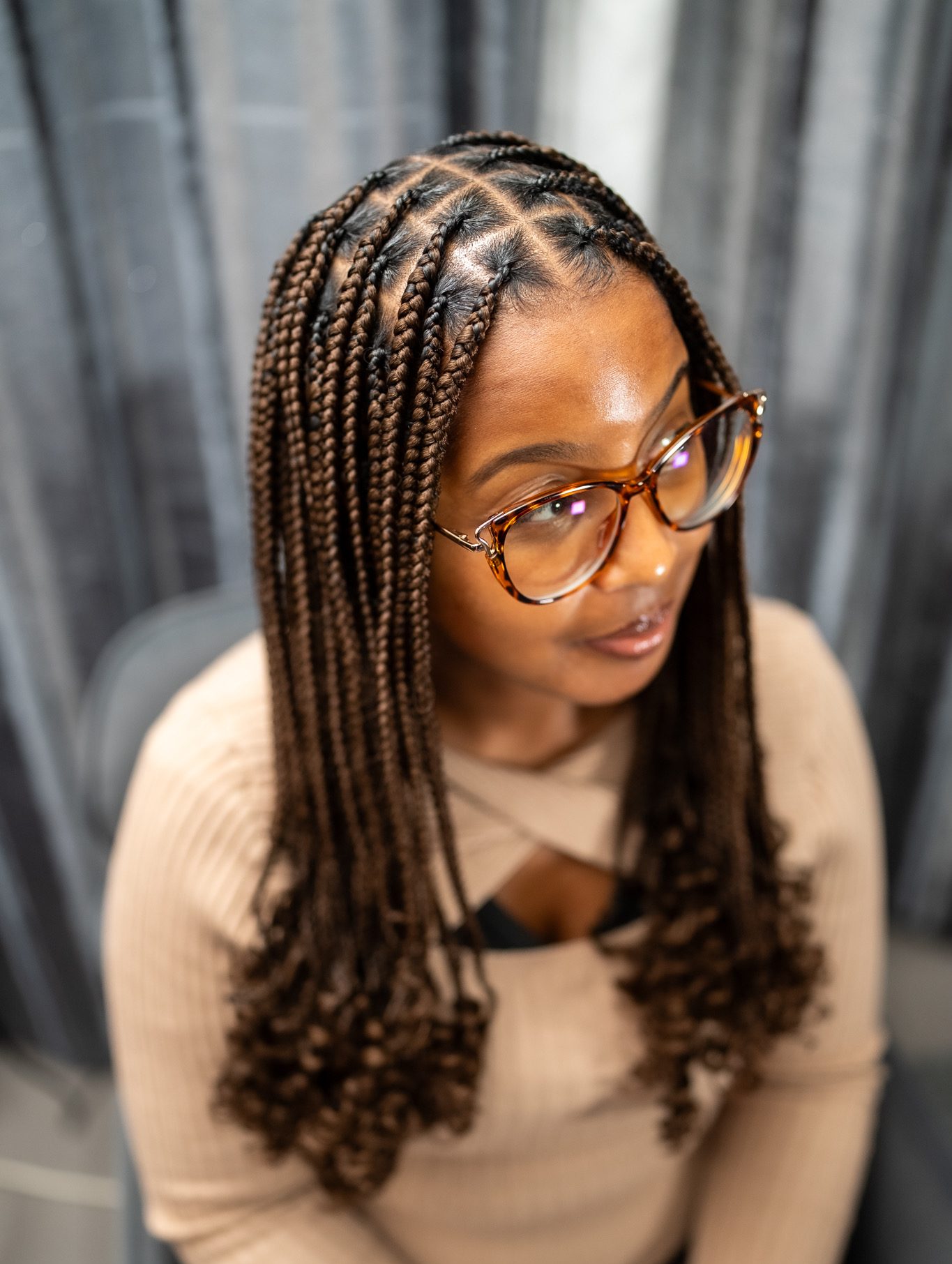 Knotless Braids - East London Mobile Braider Near Me | FroHub